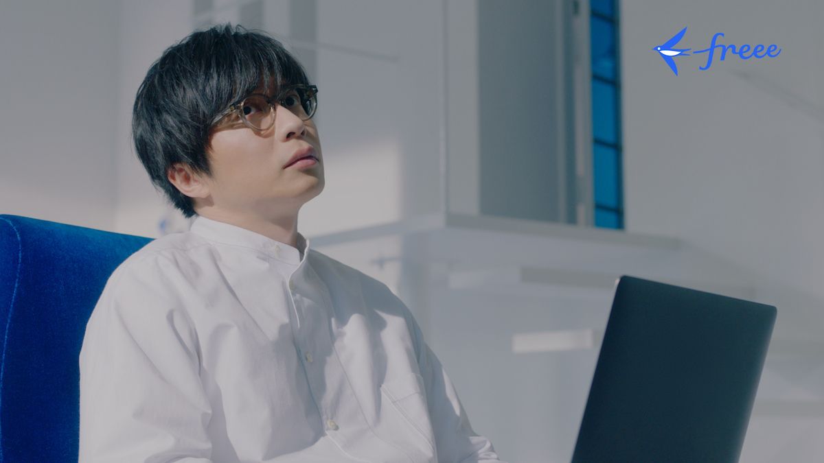 田中圭、「上のチビ」の感動エピソード告白 ドラマ共演者に優しく対応？クラウド会計ソフト新CM | TRILL【トリル】