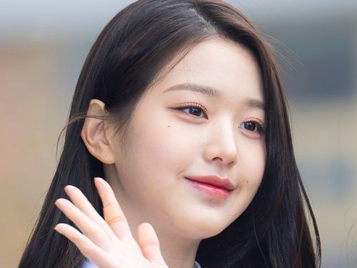“IVEウォニョンよりも美人”との噂…女優デビュー控える実姉チャン・ダアの逸話とは？ | TRILL【トリル】