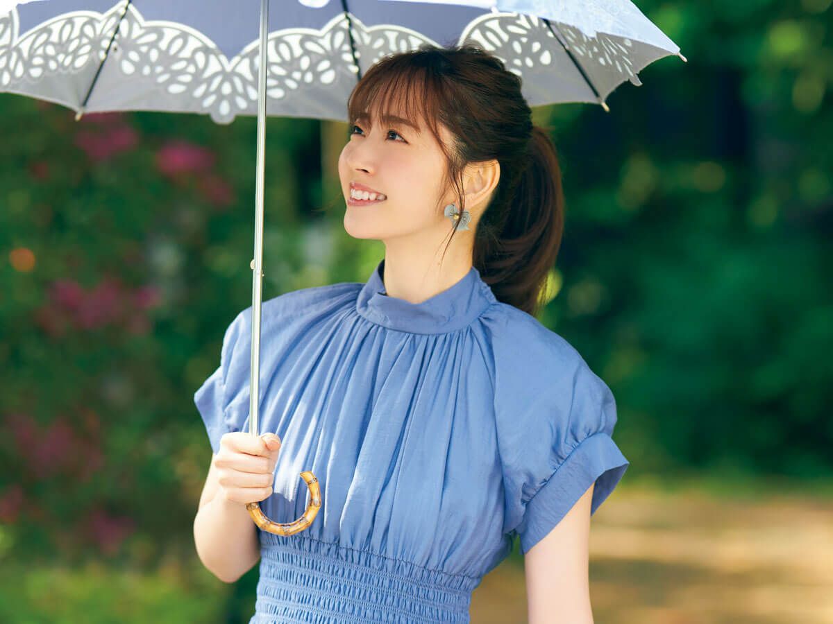 大人なら「素敵な1本」を持ち歩きたい！暑い日でも上品な日傘で涼しげ美人に Trill【トリル】