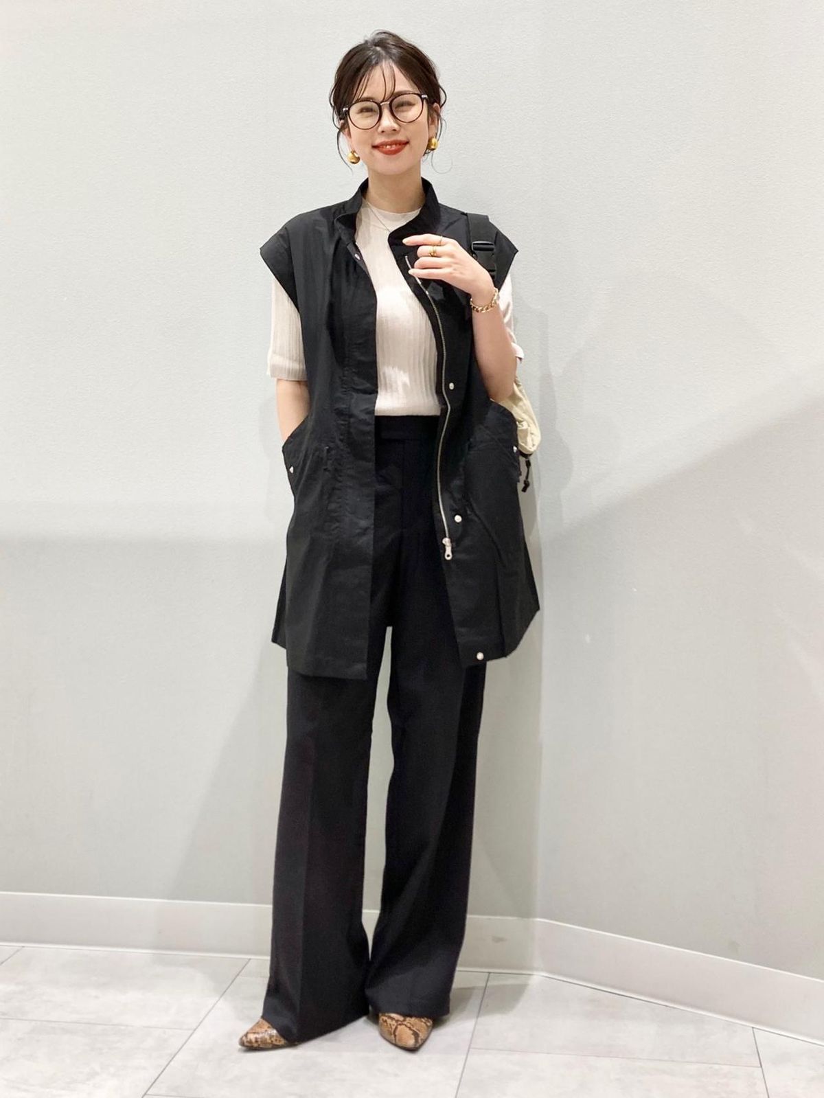 旬なのに《値下げ》だって！！【GU】羽織るだけで、今っぽ♡ おしゃれ「ミリタリーベスト」 | TRILL【トリル】