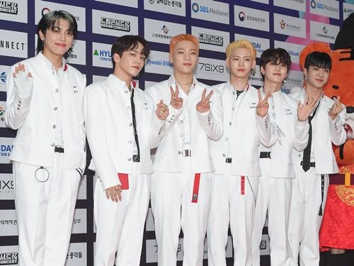 異例の5人“同伴入隊”で話題となったK-POPグループが完全体復帰目前！メリットは何だったのか | TRILL【トリル】