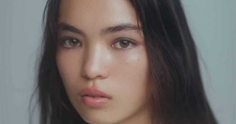 Trend01 透け感スモーキーアイ【秋新色コスメ2023】 | TRILL【トリル】