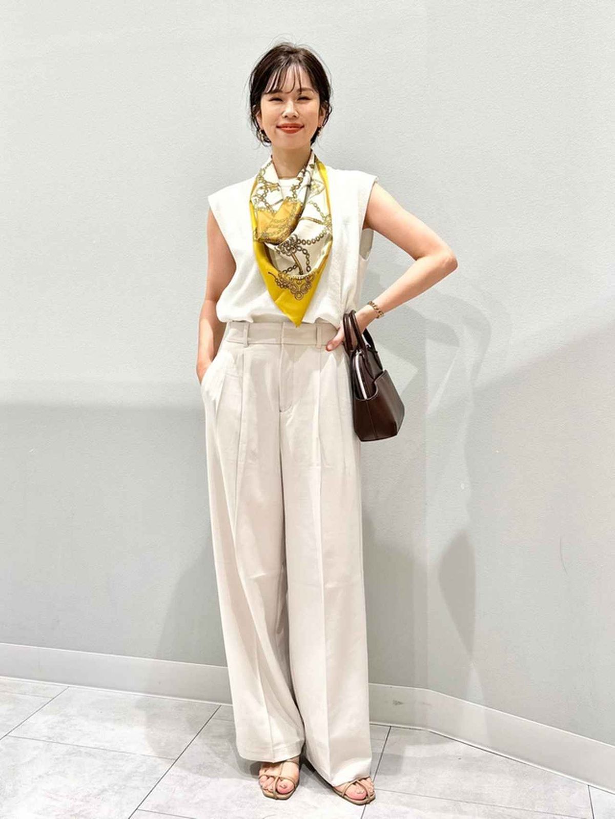 《SNSでバズり中ーーーーッ‼︎》【GU】あの「高見えサマーニット」が990円！？ | TRILL【トリル】