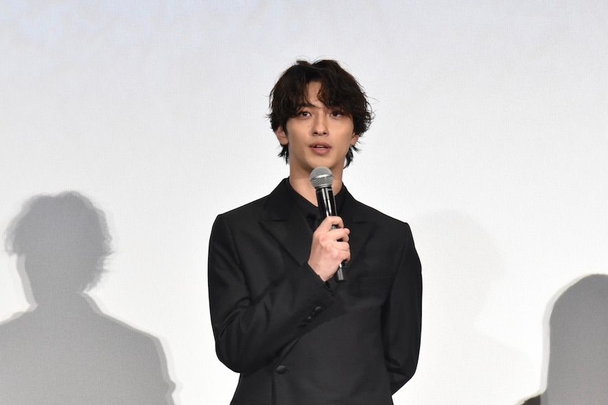 横浜流星、橋本環奈の”これまでにない姿”に「とても新鮮でした」『春に散る』初日舞台挨拶で称賛の言葉送る Trill【トリル】