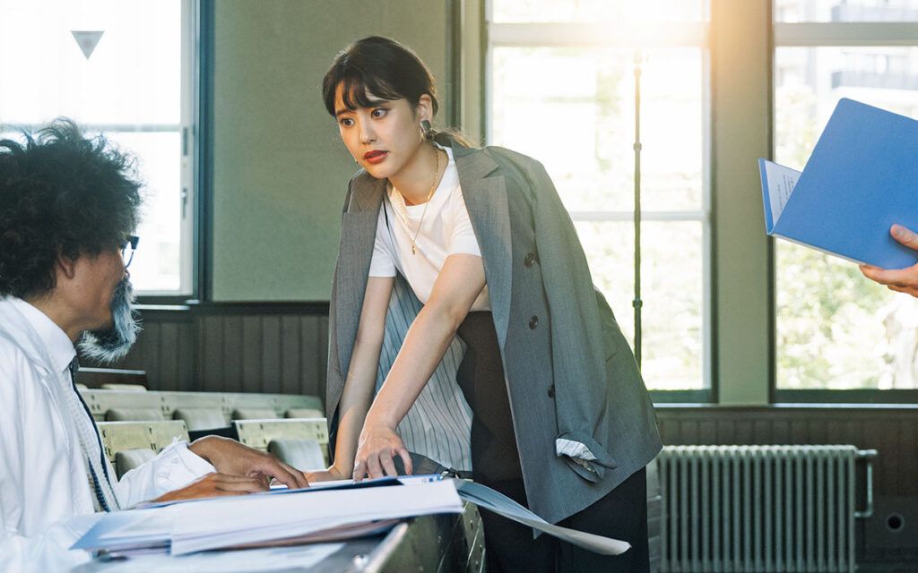 チェックジャケットを主役に秋を感じるきれいめコーデ【着回しDiary】 | TRILL【トリル】