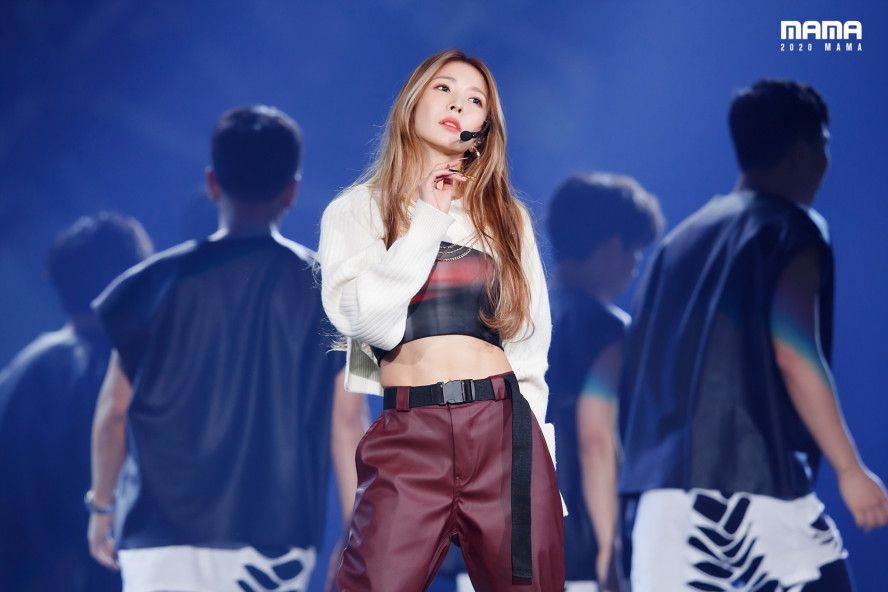 年に50回以上日韓往復の多忙な時期も…！現在は韓国の“レジェンド”として大活躍のBoAを紹介 | TRILL【トリル】