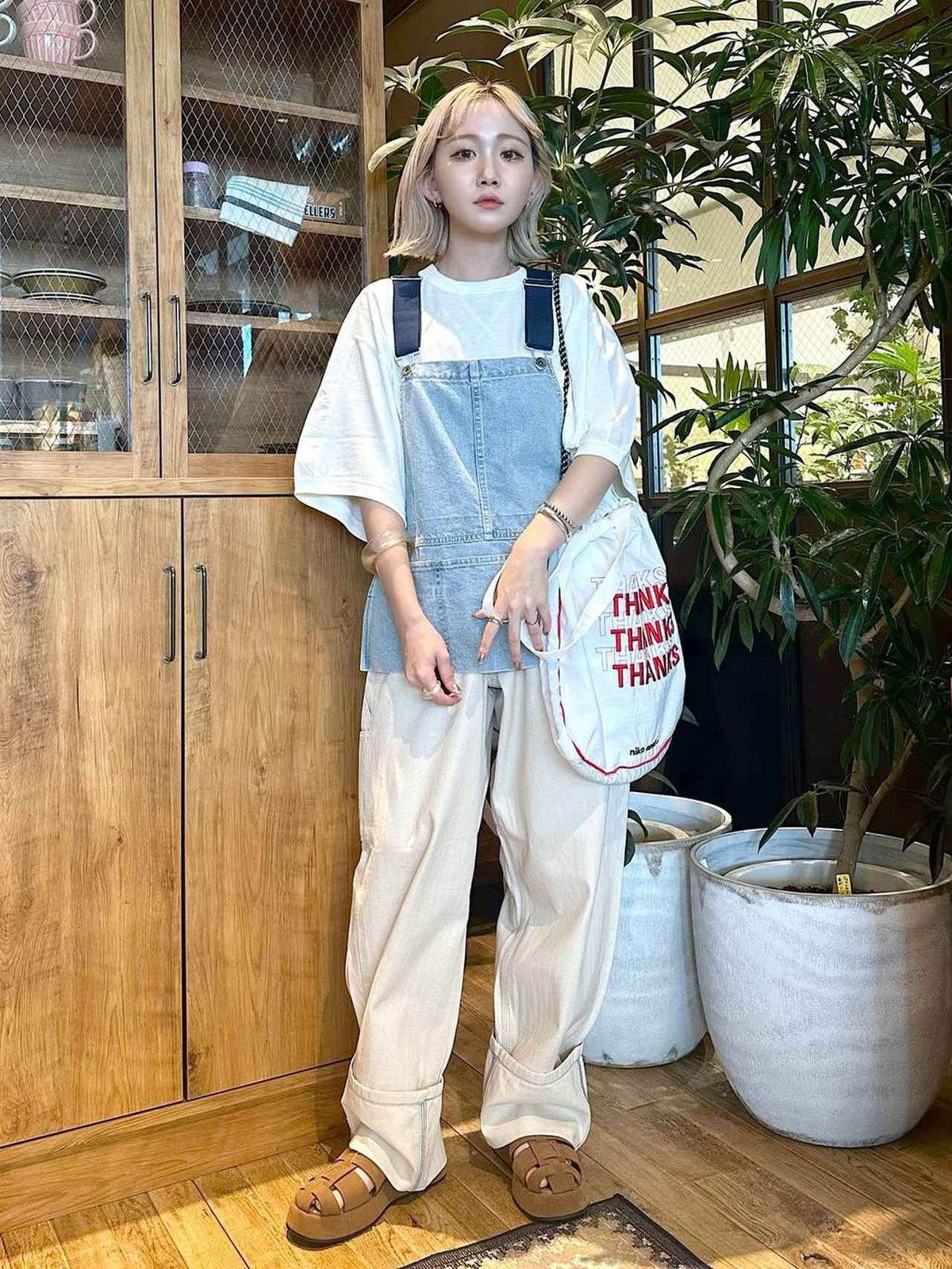 「あの人おしゃれ♡」噂される！【niko and ...】いつものコーデを格上げ♡「デニムベスト」 | TRILL【トリル】