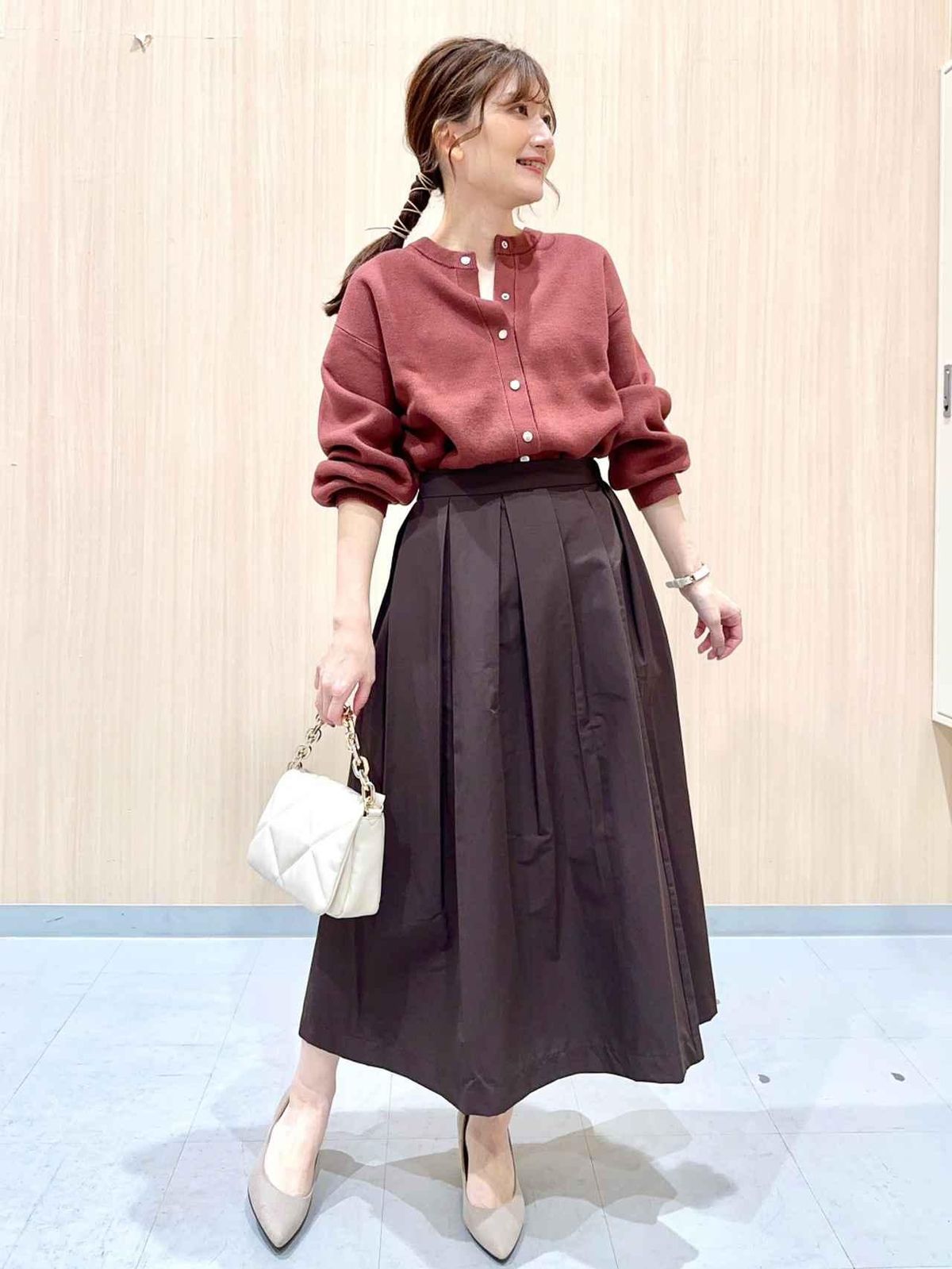 反則級の可愛さなんだがッ？！【GU】1点投入で大人っぽ上品♡「新作スカート」 | TRILL【トリル】