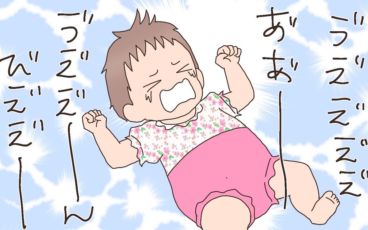 赤ちゃんは背中がだるい…!? 理由なく泣き続けるわが子に試した“おばちゃん”流あやし方とは？【猫の手貸して～育児絵日記～ Vol.58】 | TRILL【トリル】
