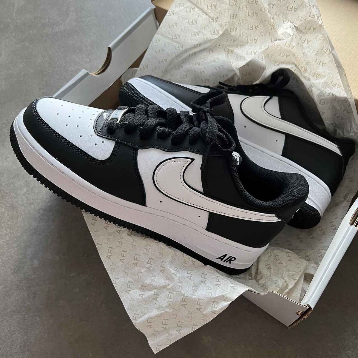 か、かんわいいぃぃッ♡【NIKE】オシャレさんも一目惚れ！「本命スニーカー」 | TRILL【トリル】