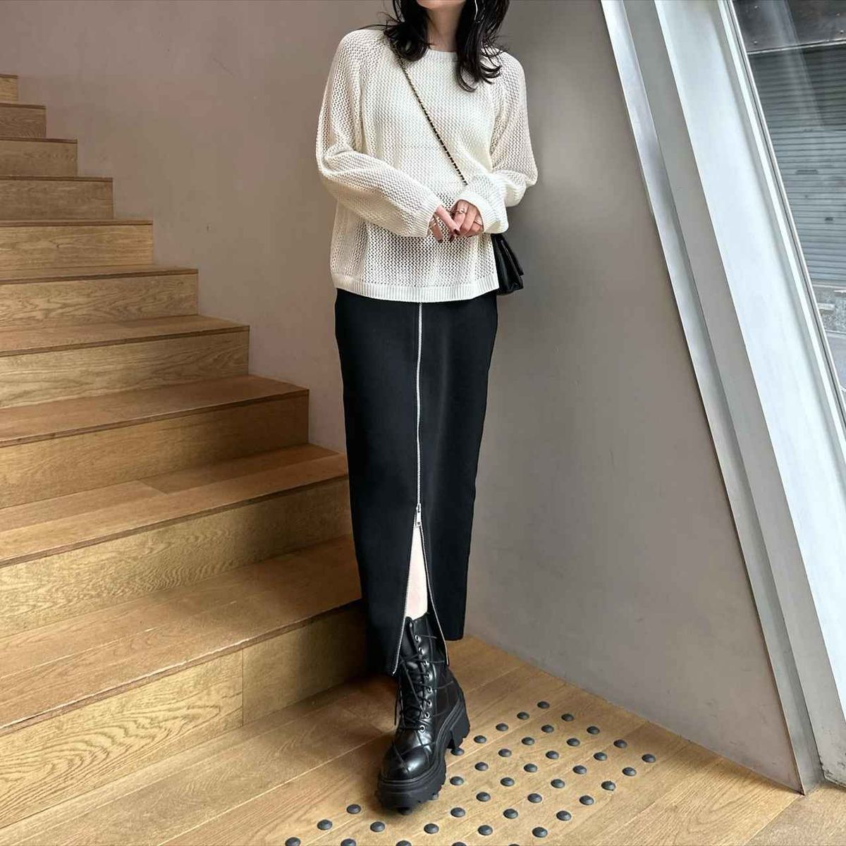 オシャレさんに学ぶ！【黒ショートブーツ】合わせ方無限大♡「大人っぽコーデ」 | TRILL【トリル】