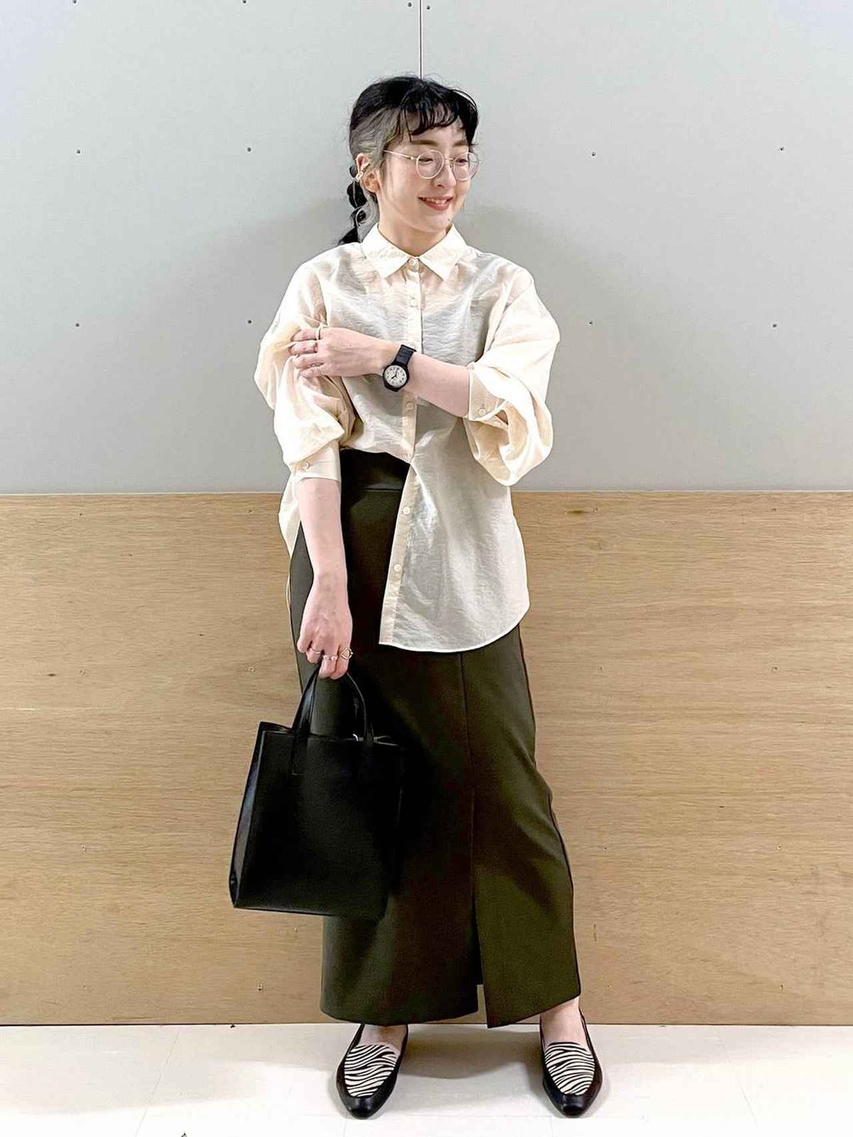 「出るたび買っちゃう！」【グローバルワーク】スタッフもガチ愛用♡「秋っぽスカート」 | TRILL【トリル】