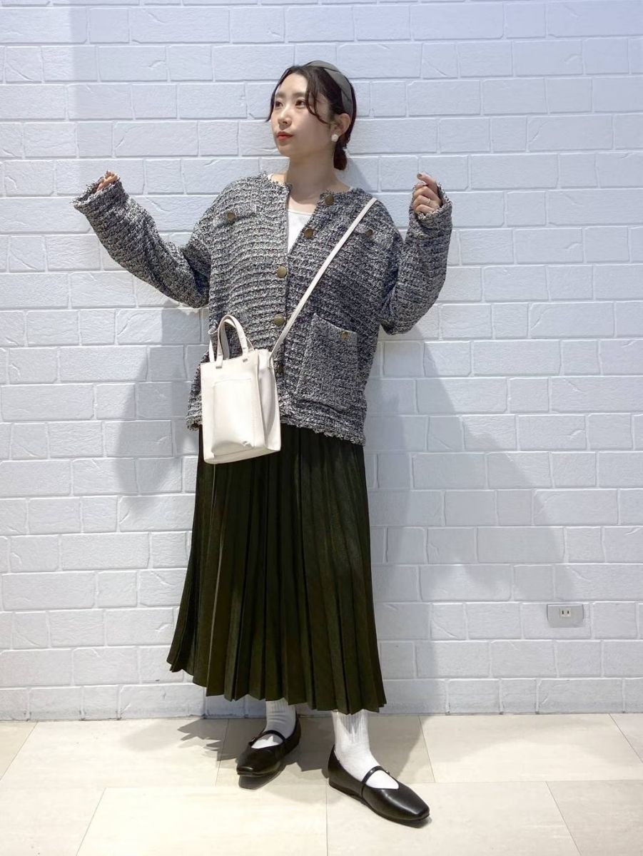 オンオフ使え過ぎる！「GLOBAL WORK」のツイードカーデコーデ2選【コスパ名品リスト＃388】 | TRILL【トリル】