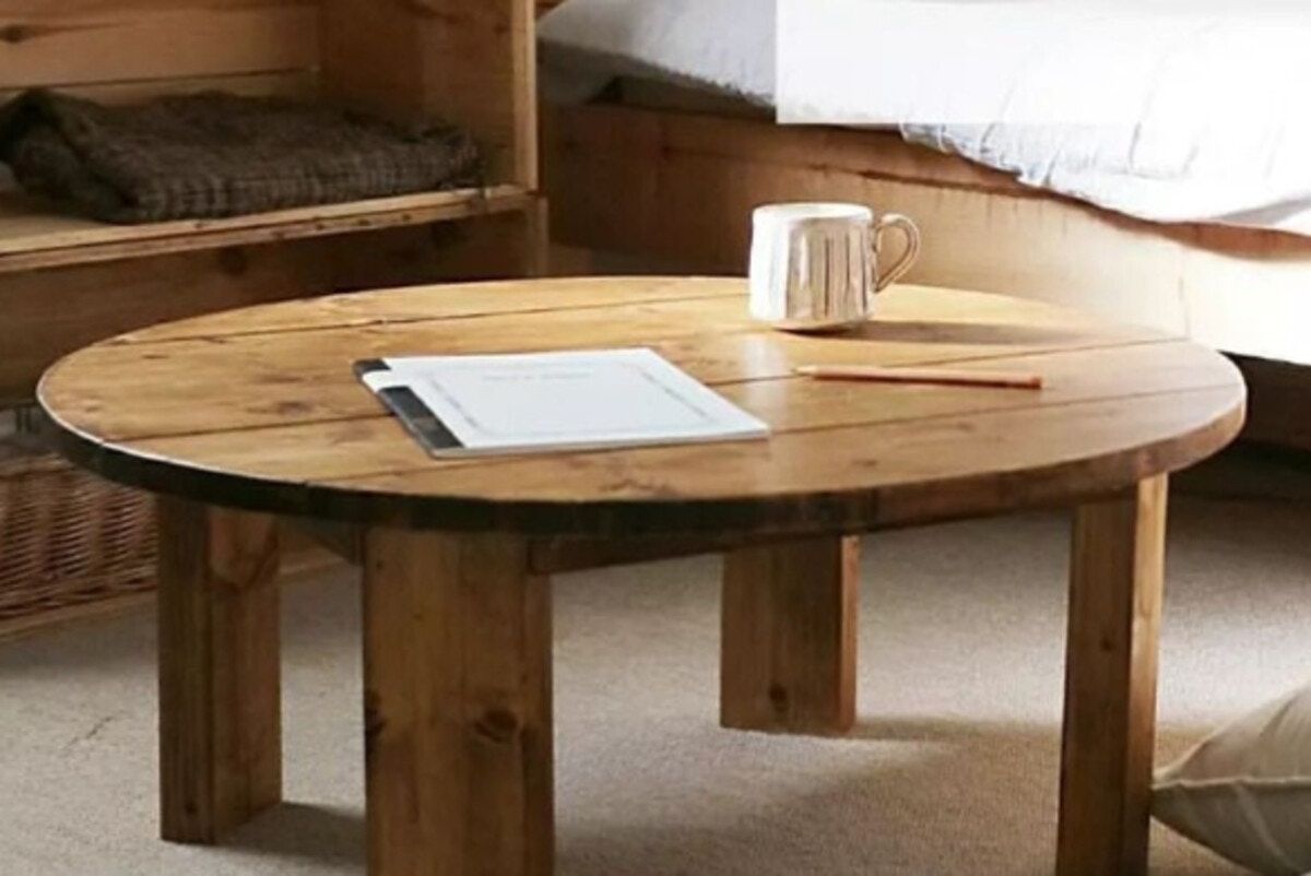 え！ちゃぶ台って作れるの？【主婦DIY】洋室でもなじむ、かわいい丸型テーブルの作り方 | TRILL【トリル】