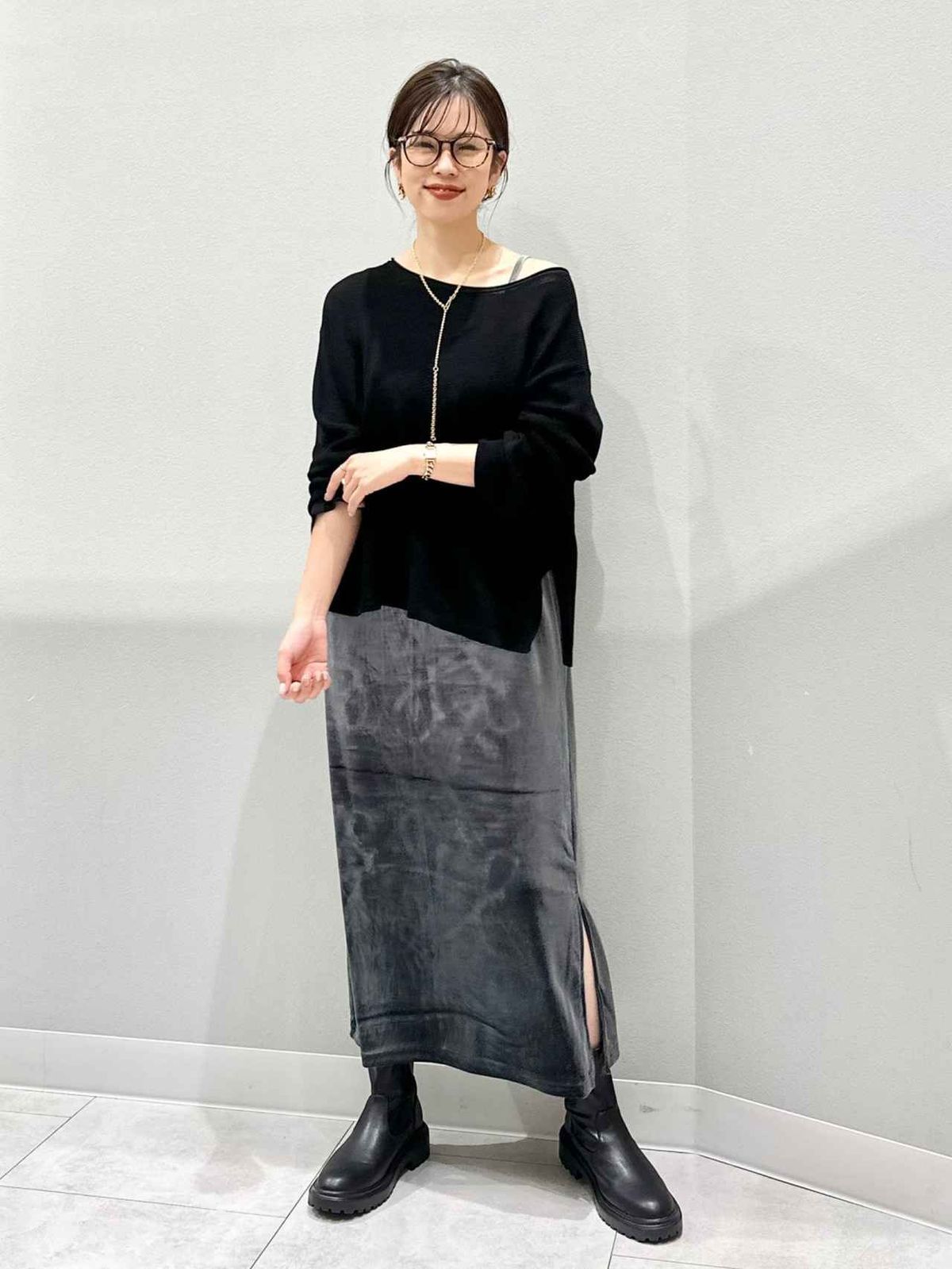 『超人気商品』が1,990円に！【GU】絶賛お値下げ中！！「ベロアキャミワンピ」 | TRILL【トリル】