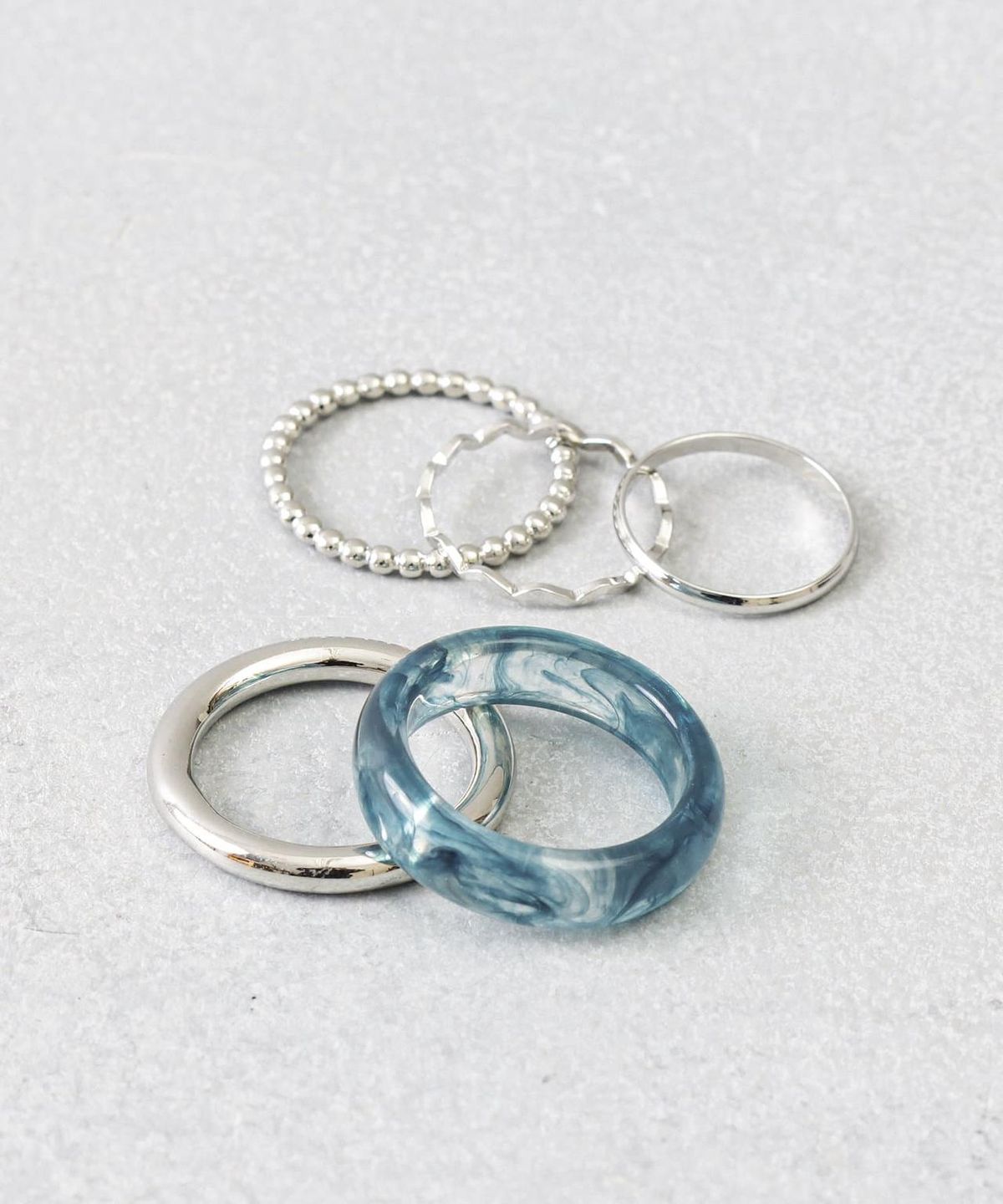 ＜5個セットで330円？！＞【3COINS】めちゃくちゃお得なんですけど！「リングセット」 | TRILL【トリル】