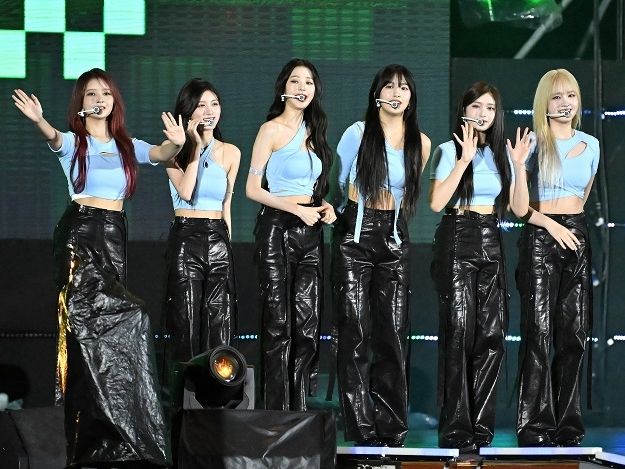 IVE、デビュー2年目にして“3作連続ミリオン”記録で破竹の勢い…1st EPが初動160万枚突破 | TRILL【トリル】