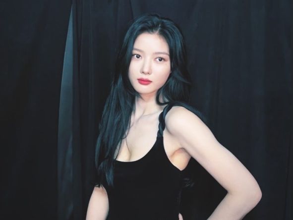 『トンイ』名子役キム・ユジョン、大胆な衣装で魅せた “大女優の風格”【PHOTO】 | TRILL【トリル】