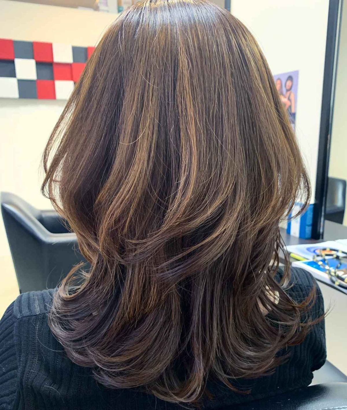 『ロング派さん』必見ッ！！【40・50代】ぺたっとしない！ふんわり「ミディアムヘア」♡ | TRILL【トリル】