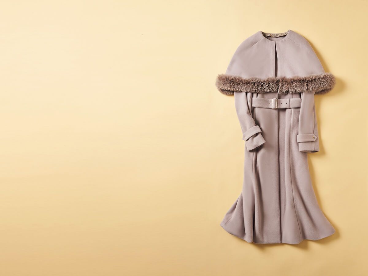 これはコスパ良すぎ…！ケープとファーが取り外し可能なおしゃれな2WAYロングコート発見♡ | TRILL【トリル】