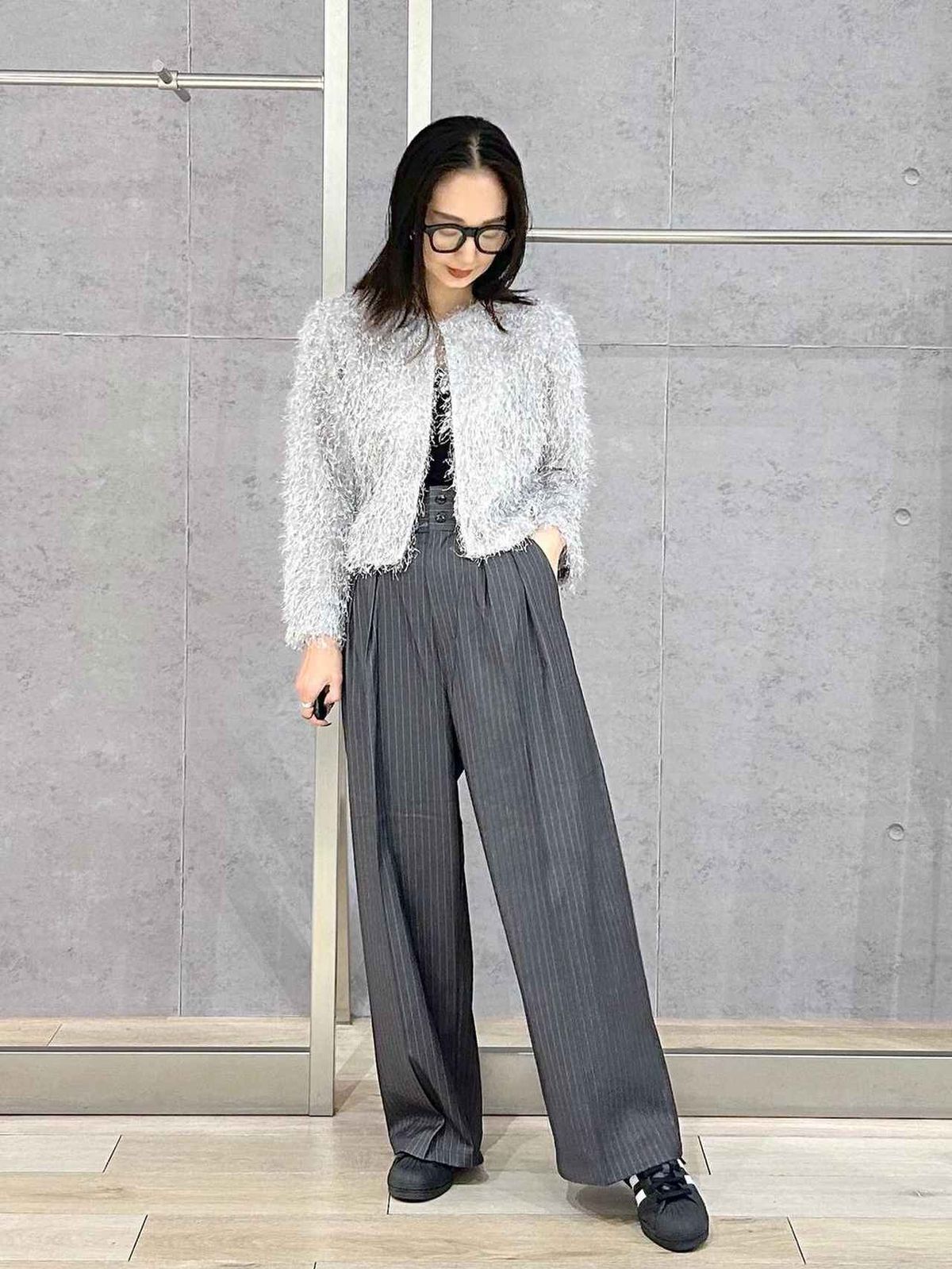 「秋服どうしよう」→ これで解決！【LEPSIM】即オシャレ度UP！「ファーボレロ」 | TRILL【トリル】