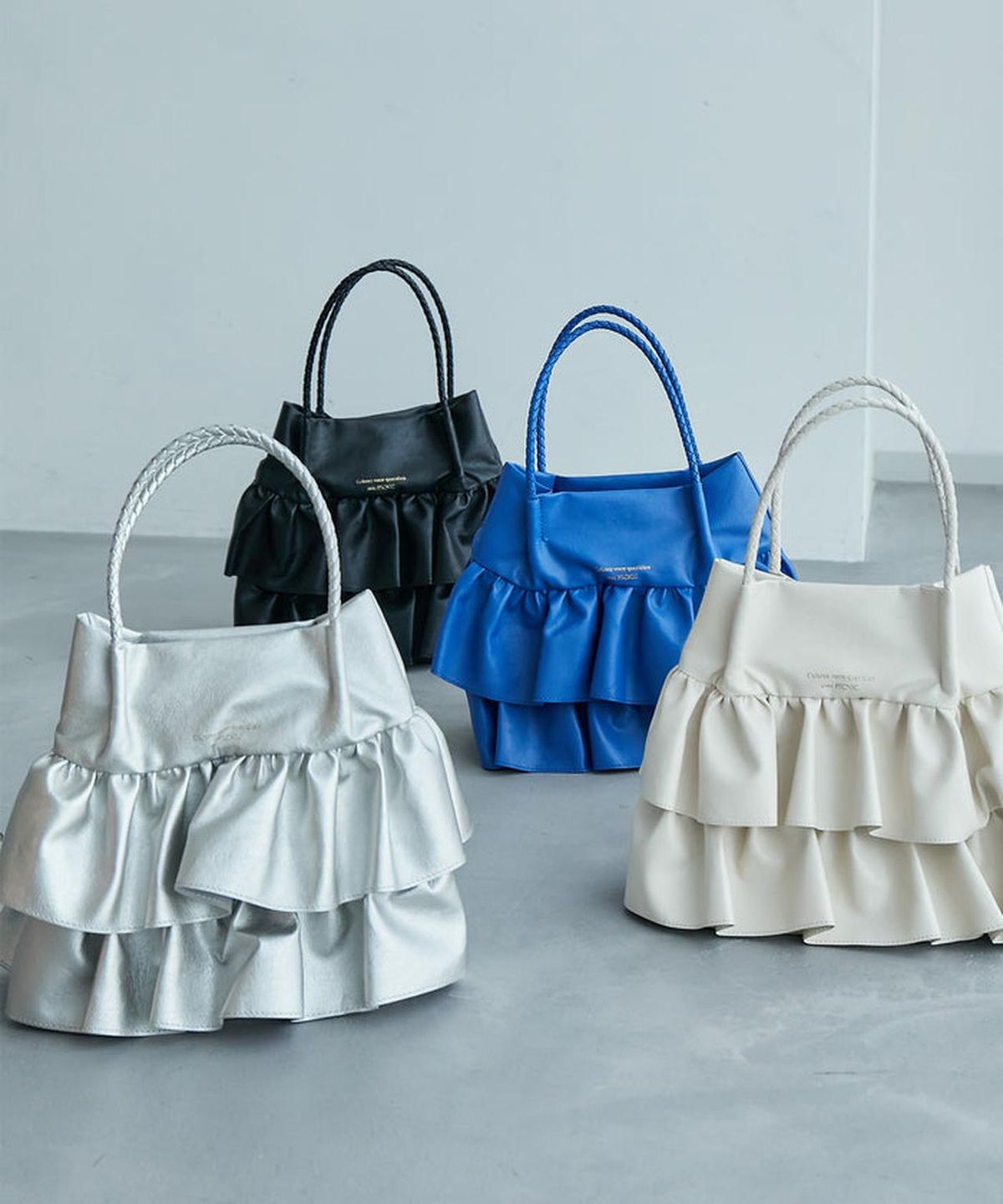 めちゃカワやんけぇぇぇ♡♡【ROPÉ PICNIC】1点投入で主役級！「最旬フリルバッグ」♡ | TRILL【トリル】