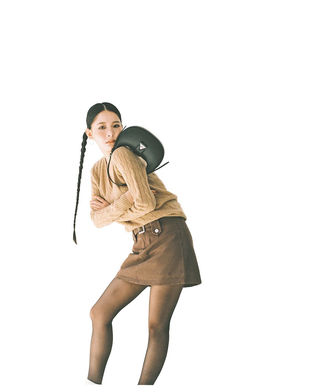 大胆ミニスカートでつくる♡ 最旬のY2K風プレッピーに挑戦しない？ | TRILL【トリル】