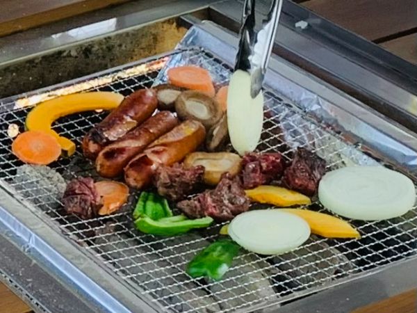 【大阪・鶴見緑地】手ぶらで楽ちんBBQ！「花博記念公園鶴見緑地バーベキュー場」 | TRILL【トリル】