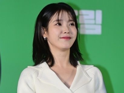 【寄付天使IU】逆境を乗り越えた正真正銘のシンデレラ・ストーリー! | TRILL【トリル】