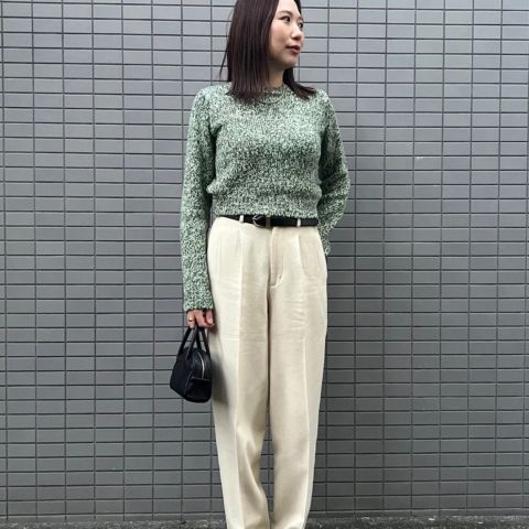 【365 DAYS SNAP】フリーランスPR 楠原 愛さんのニットスタイル | TRILL【トリル】