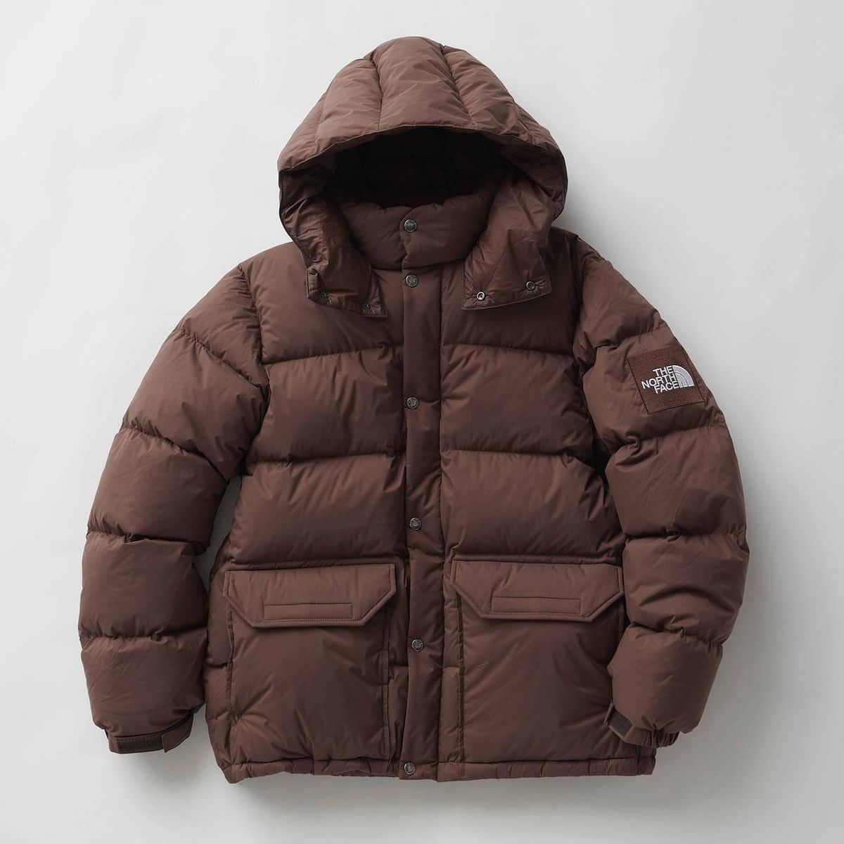 実は『この色』優秀なんです。【THE NORTH FACE】重たくなりすぎない！「ブラウン系アウター」 | TRILL【トリル】