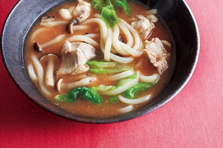 程よい酸味が美味しい"トマト味噌うどん" | TRILL【トリル】