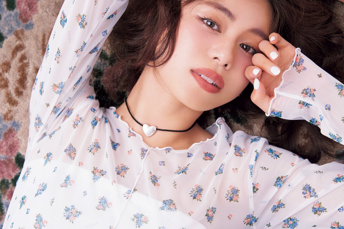 顔周りをキュートに演出♡ ハートチョーカー【秋冬トレンドKEYWORD】 | TRILL【トリル】