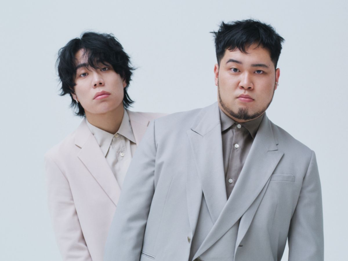 「言葉を失った」「意外と良くて笑った」M-1王者の“初表紙”にSNSがザワザワ | TRILL【トリル】