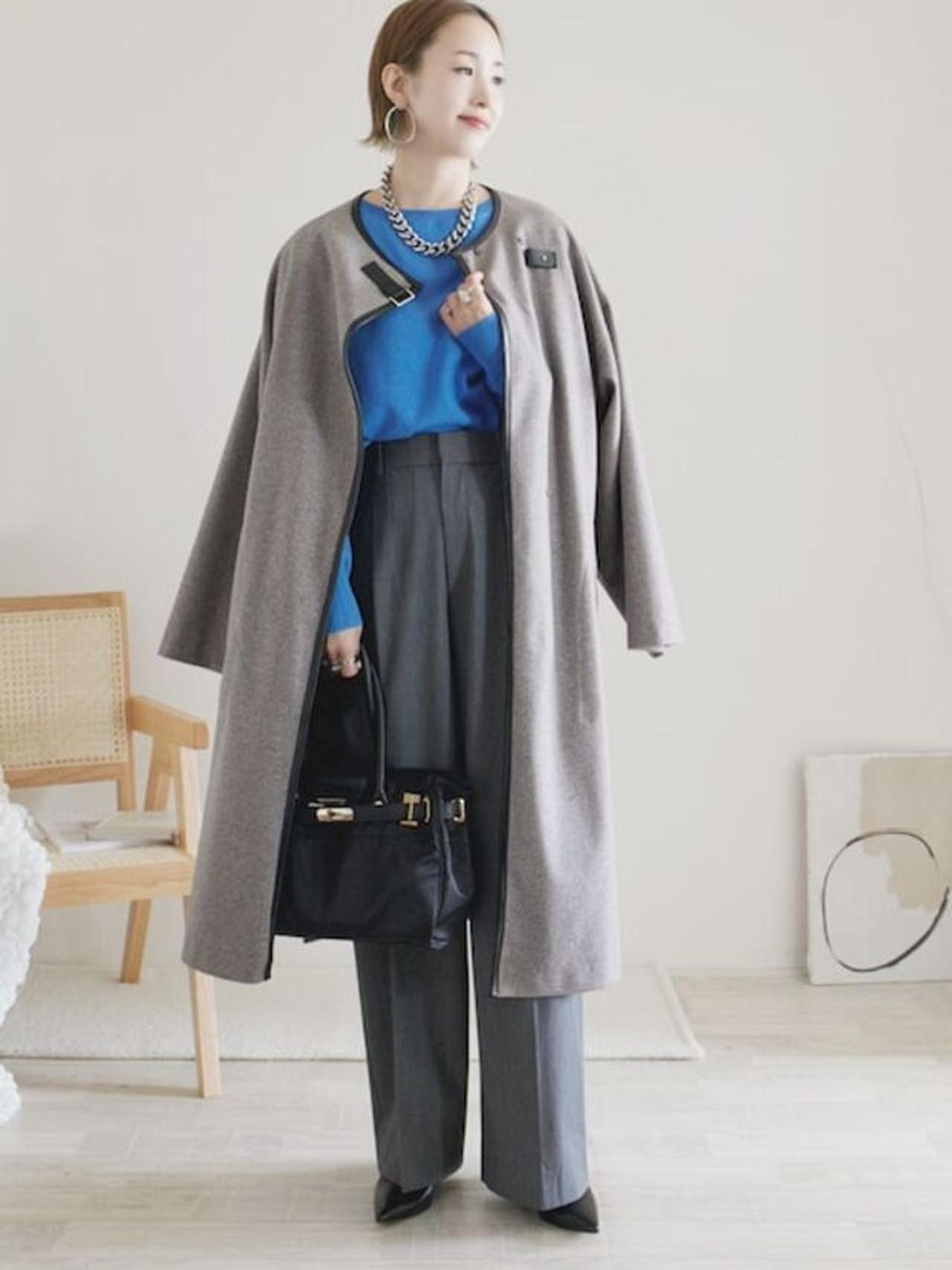 『とりあえず羽織っとこ』はNG！【優秀ロングコート】ひと工夫で全然違う！「大人の垢抜けコーデ」 | TRILL【トリル】