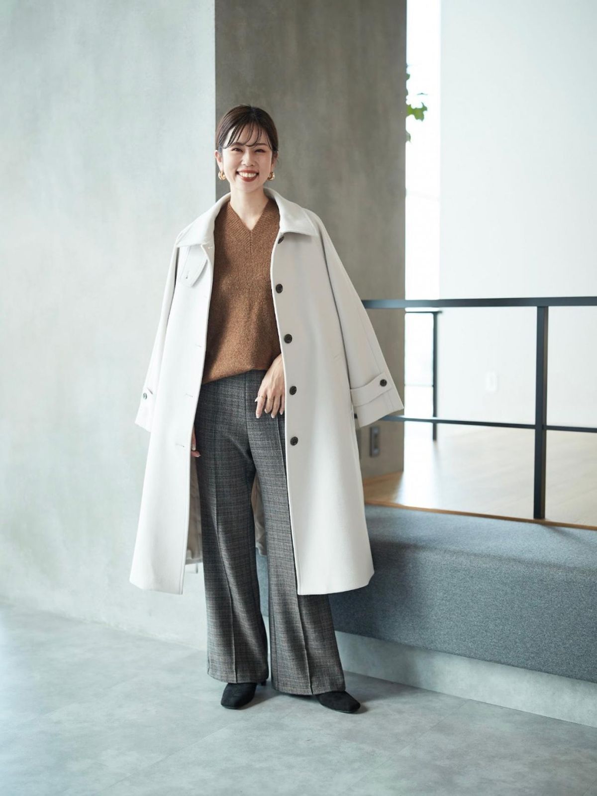 ＜SNSで話題沸騰！＞【GU】完売前にゲットすべし♡ オンオフ使える「きれいめコート」 | TRILL【トリル】