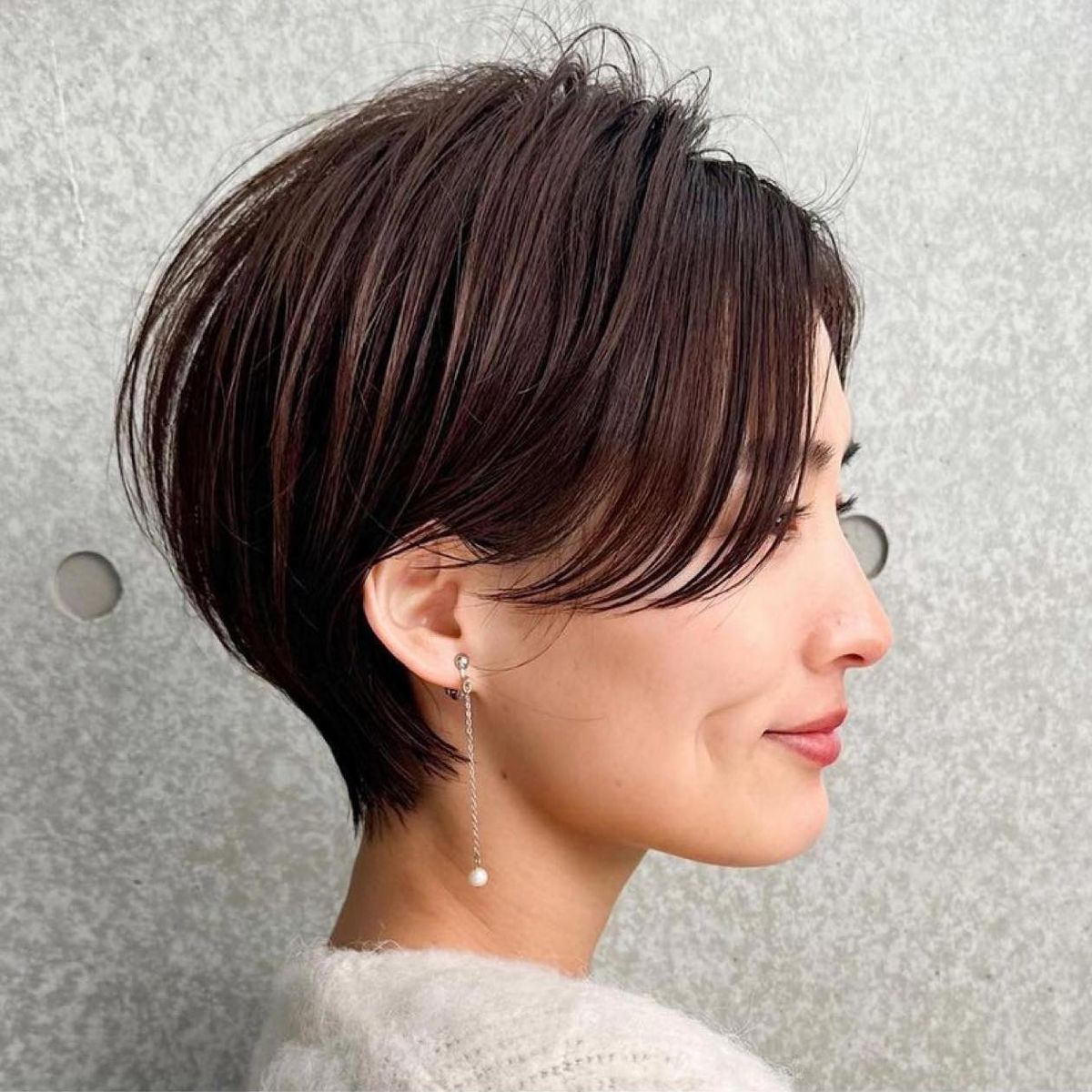 《30代・40代》イメチェンに最適。楽ちんスタイリングでおしゃれにキマる【最旬ショートヘア】 | TRILL【トリル】