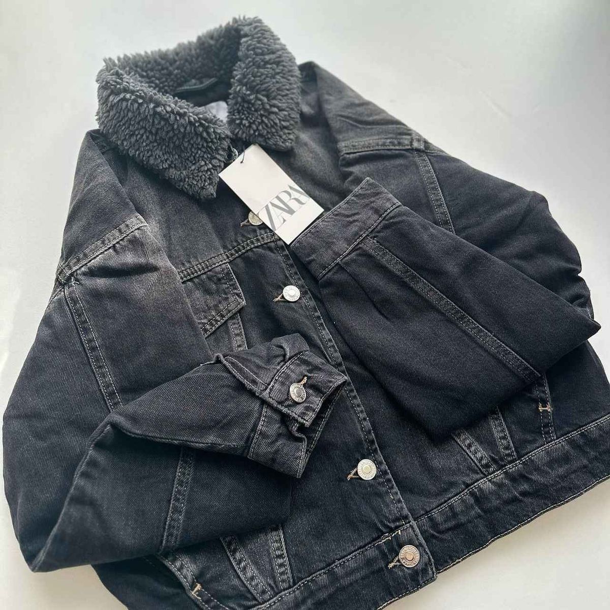 “もこふわ”ってマジで沼！【ユニクロ・GU・ZARA】トレンド感抜群♡「ボアアイテム」 | TRILL【トリル】