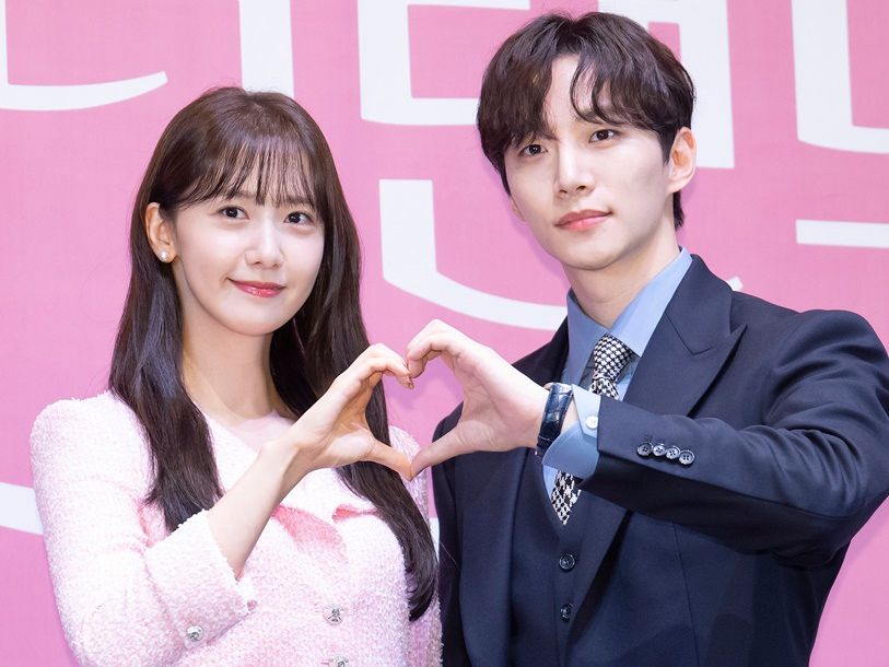 熱愛説を事実無根と否定した2人…2PM・ジュノのコンサートを訪問した少女時代・ユナに注目集まる | TRILL【トリル】