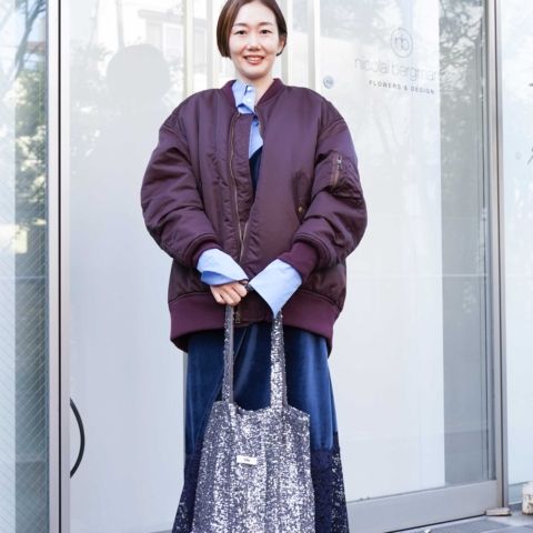【365 DAYS SNAP】Uhrブランドマネージャー 横山友子さんのバッグスタイル | TRILL【トリル】