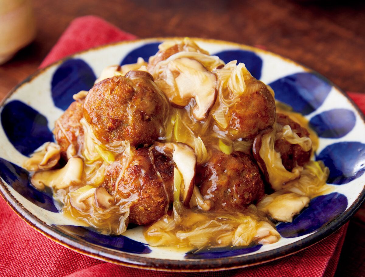 ごぼう1本皮ごとすりおろし！食物繊維たっぷり『おろしごぼうの肉だんご』のレシピ | TRILL【トリル】