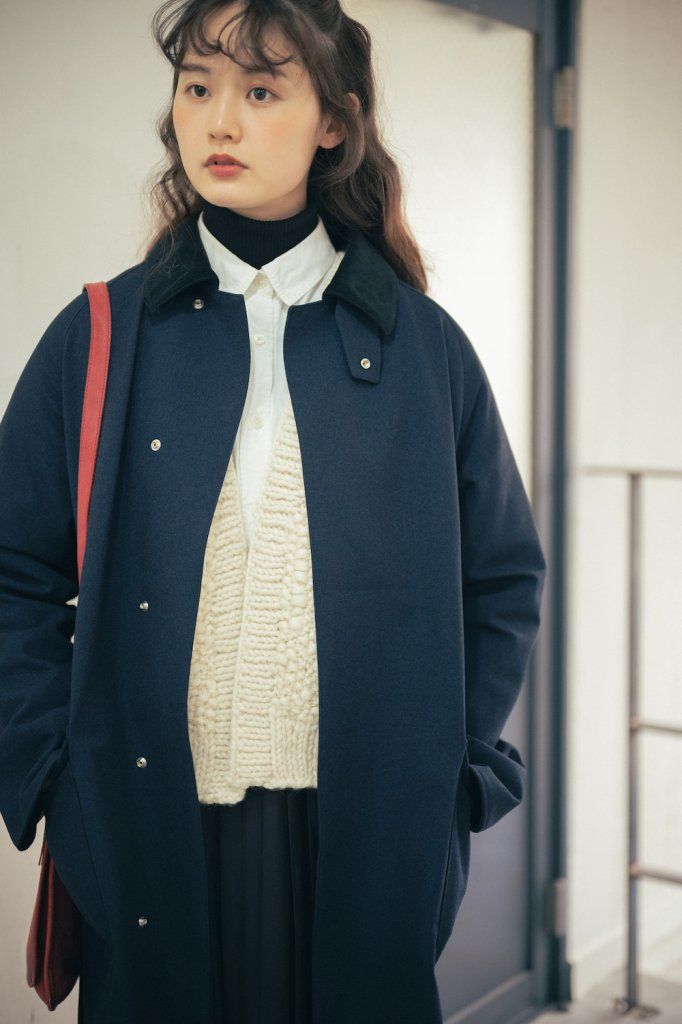 シャツの中に黒のタートルネックニットをIN。上級者な冬の重ね着スタイル【FUDGE FRIEND おしゃれさんの毎日コーディネート vol.317｜うさみ】 | TRILL【トリル】