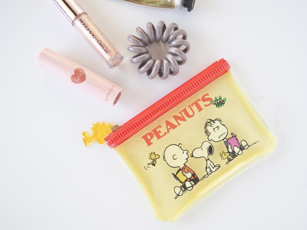 ＜売り切れる前にゲットして！！＞【PLAZA】レトロ可愛い♡「スヌーピーミニポーチ」 | TRILL【トリル】
