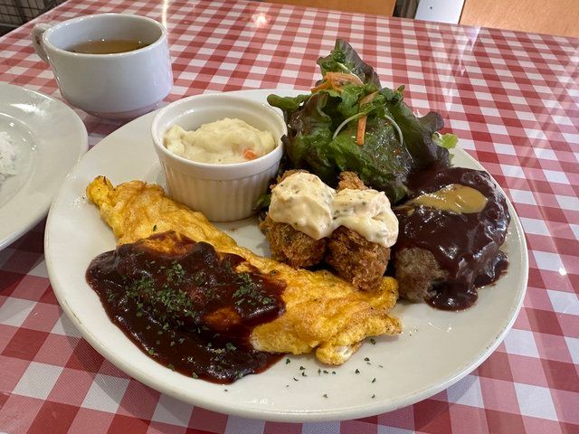 【京都洋食】烏丸御池で評判の洋食ランチ！1000円以下の日替わりもあり「カリテ」 | TRILL【トリル】