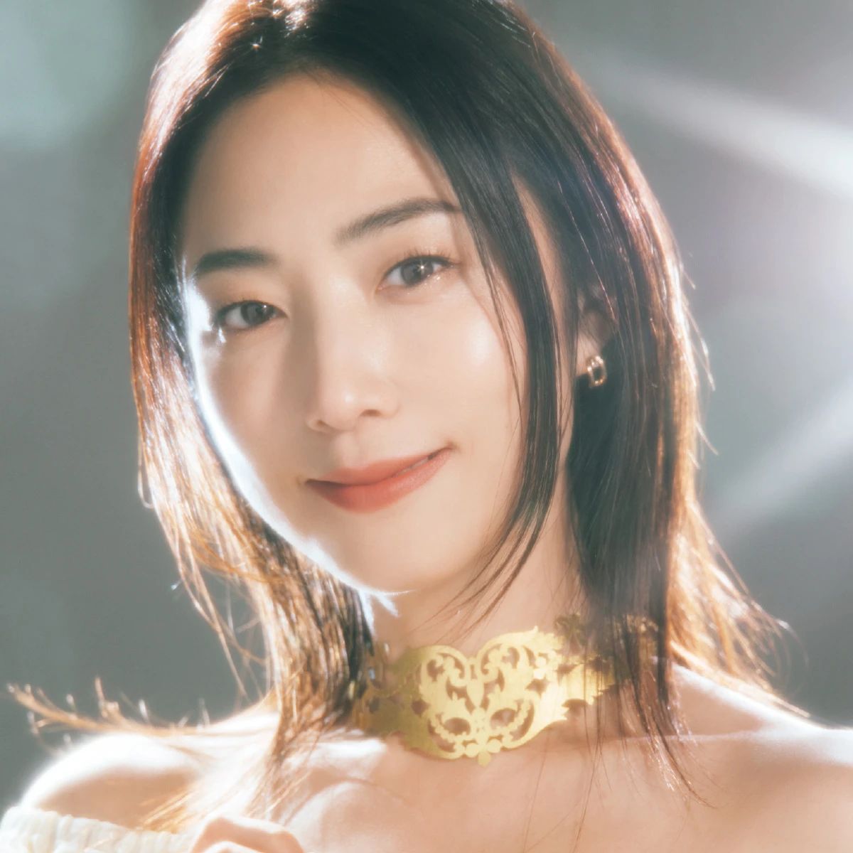 MEGUMIさんがニッチな悩みに回答！ お金に対する考え方、苦手な人との接し方etc. | TRILL【トリル】