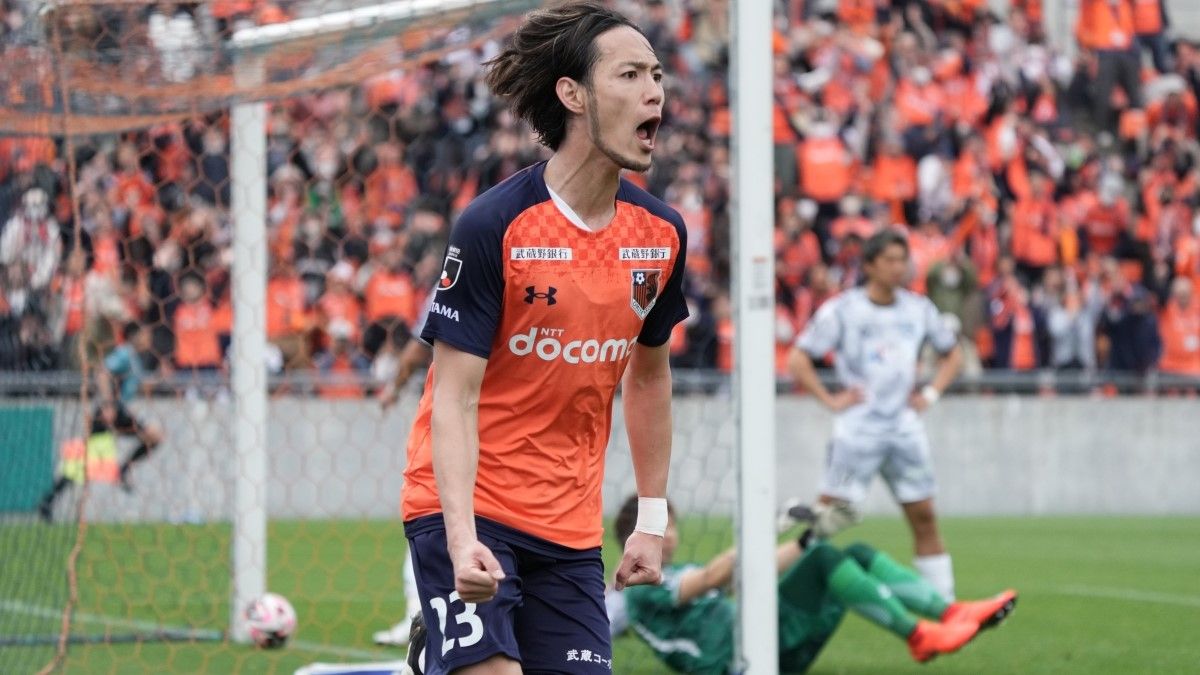 J3無敗対決に大宮がFC大阪に勝利！元日本代表FW杉本健勇「俺がいなかったから多分入ってない」と絶妙の飛び出しでオウンゴール誘発 | TRILL【トリル】