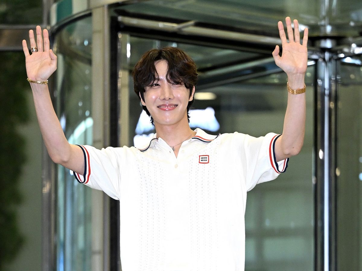 BTS・J-HOPE、兵役中の新アルバムで米「ビルボード200」5位！自己最高＆K-POPソロ歌手初の記録に | TRILL【トリル】