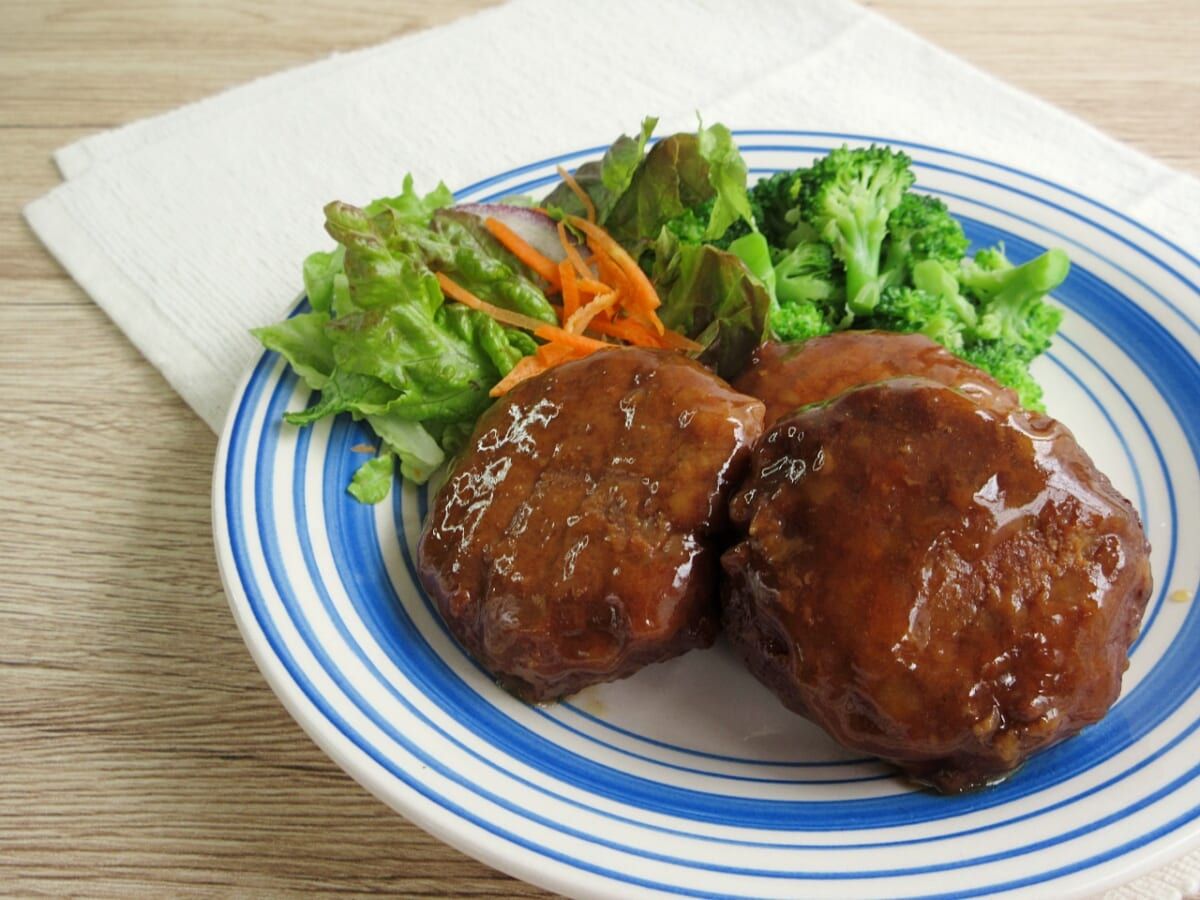 1個60円の逸材！【業務スーパー】「照り焼きハンバーグ」が食卓の救世主すぎる | TRILL【トリル】