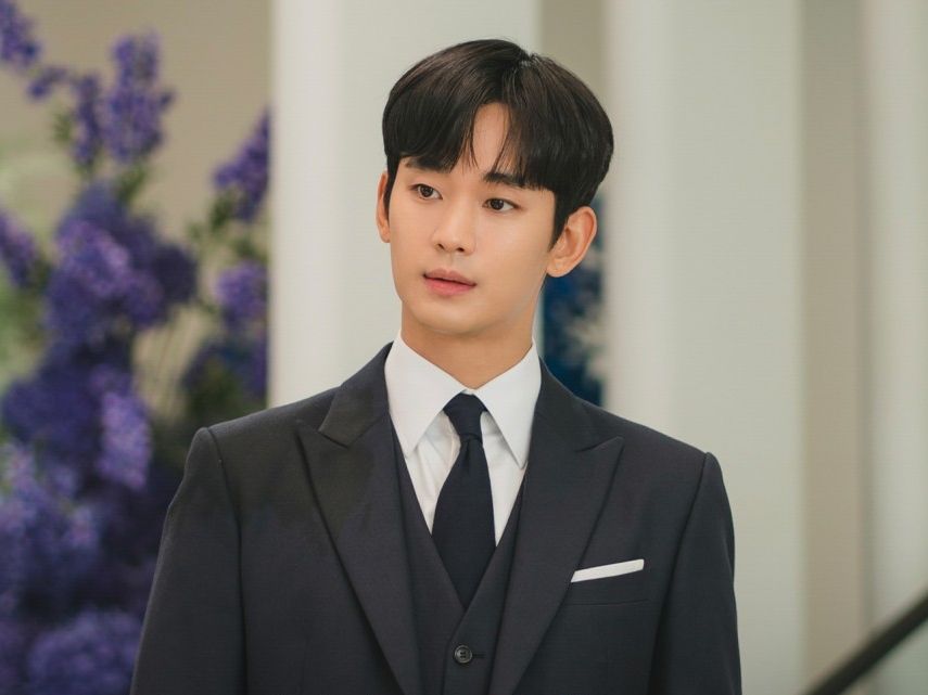 「彼が最も上手なので」『涙の女王』脚本家の信頼に応えた、俳優キム・スヒョンの“圧巻の演技力” | TRILL【トリル】