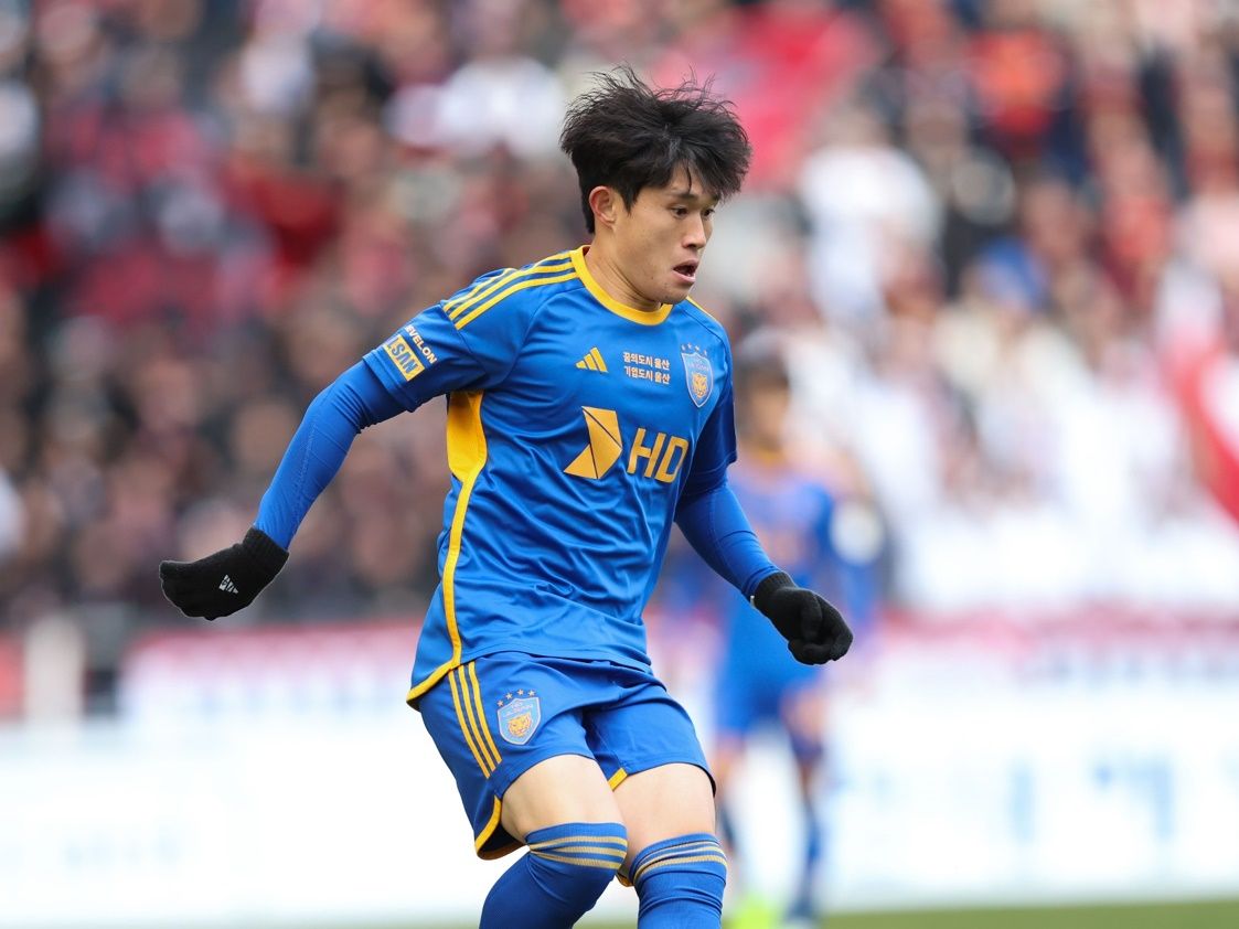 横浜FMと対戦する蔚山現代、MFイ・ドンギョンが3月のKリーグ月間MVP選出！4試合4G2Aの活躍 | TRILL【トリル】